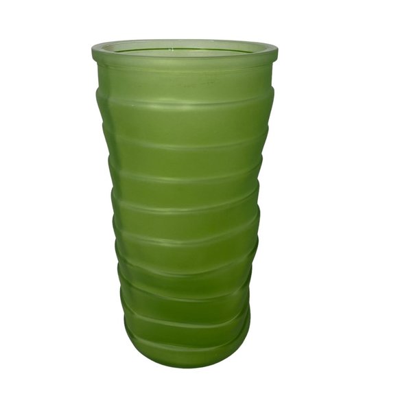 Hoosier | Art | Hoosier Green Frosted Glass Vase Topsy Turvy Wavy 59208 ...